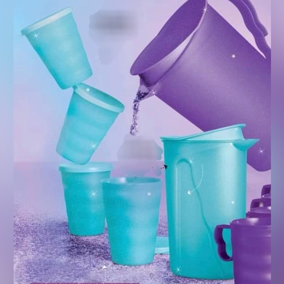Tupperware | Kitchen | New Tupperware Murano Pitcher 4 Cups Turquoise ...